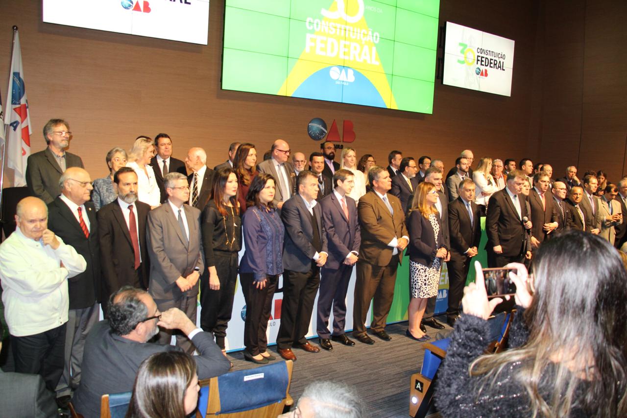 ADPF participa de comemoração aos 30 anos da Constituição Federal ...