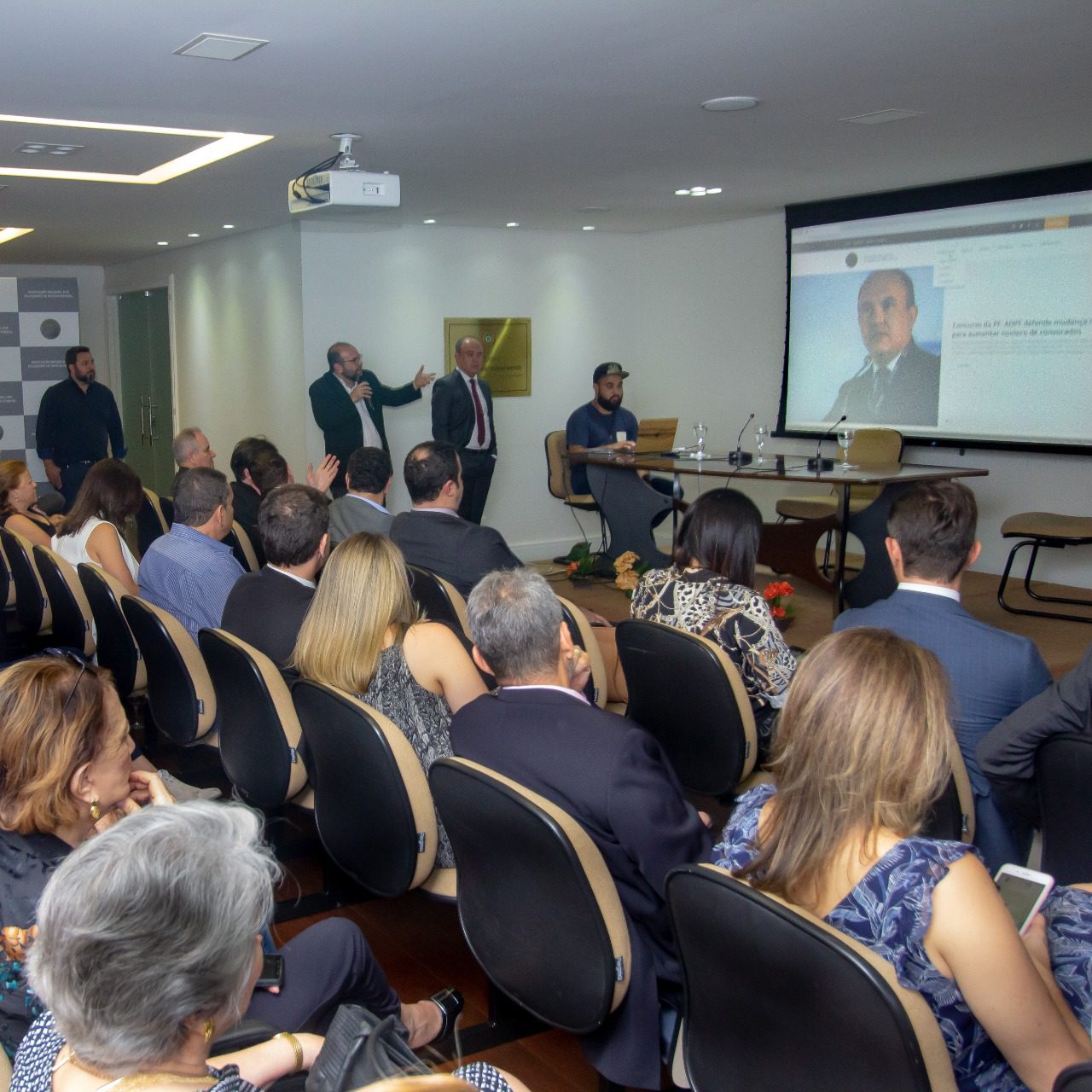 Novidades para 2019: ADPF lança novo site e apresenta equipe ...