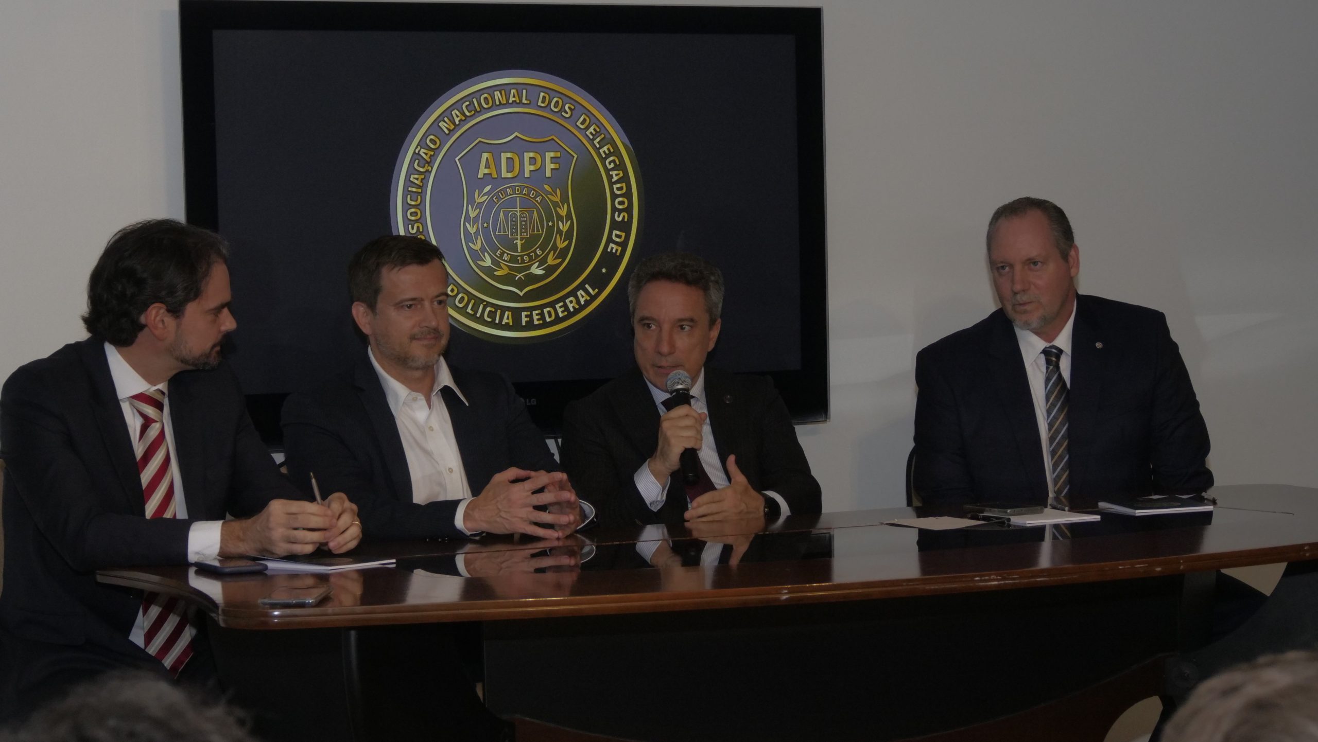 ADPF recebe adidos policiais e representantes culturais, em Brasília ...