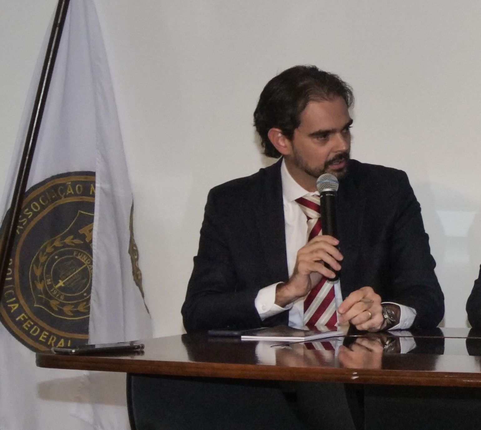 CNN Brasil - Brasileiro, delegado da PF é eleito chefe da Interpol ...